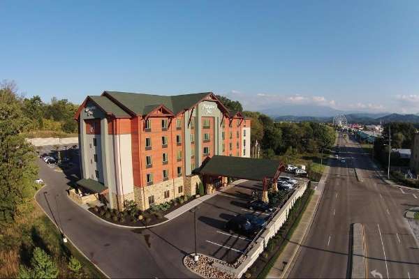 Hampton Inn Pigeon Forge Teaster Lane Map - Water Park Hotel Pigeon Forge